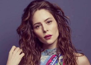 Yildiz Cagri Atiksoy Height, Age, Wiki, Biography, Husband, Family