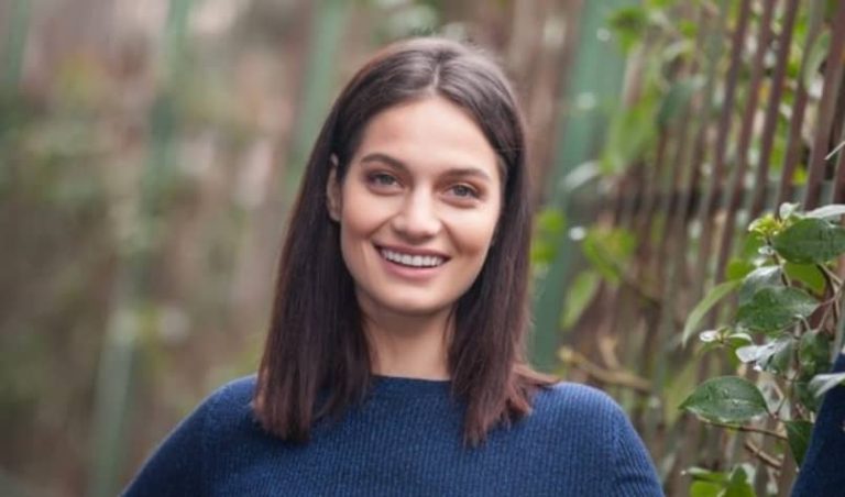 Gulcan Arslan Height, Age, Wiki, Biography, Husband, Family