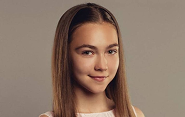 Miray Akay Height, Age, Wiki, Biography, Husband, Family