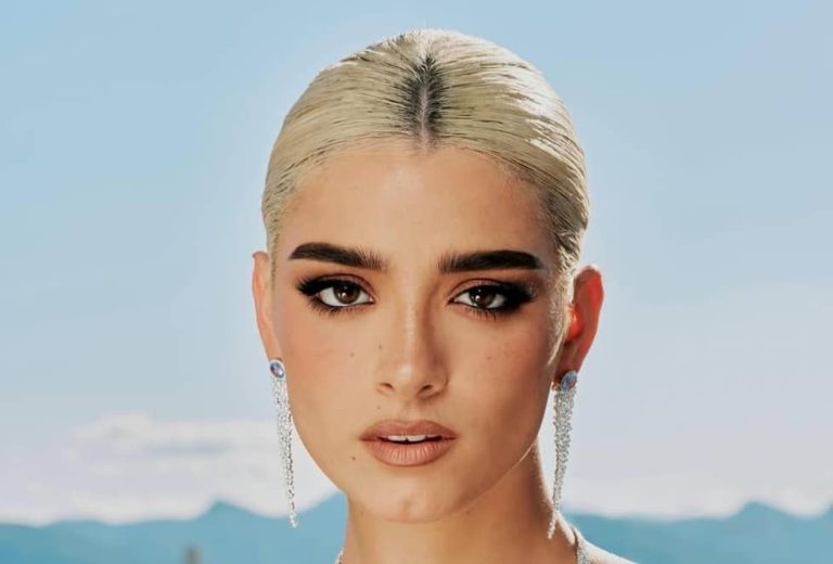 Dixie D'Amelio Height, Weight, Age, Wiki, Biography